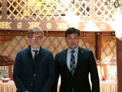 Франц Улсын Хөдөө аж ахуй хүнсний бүрэн эрхт сайд манай улсад анх удаа айлчиллаа