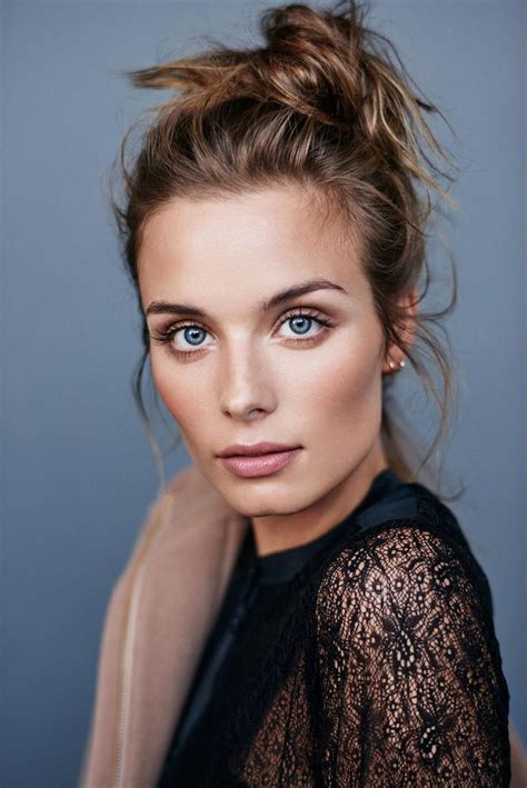 10 Natural Wedding Makeup Looks Weddingmix Düğün Makyajı Göz