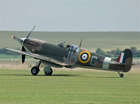 Filespitfire F Vb Bm597 Wikimedia Commons
