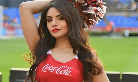 Anny R Porristasymodelos