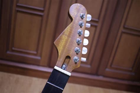 Warmoth Reversed Strat Headstock Neck Hobbies And Toys Music And Media Musical Instruments On