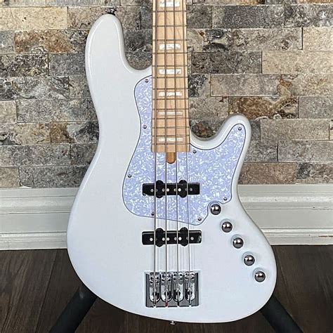 Cort Elrick Njs4 4 String Bass White W Gig Bag Reverb