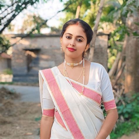 Disha Biswas On Reels