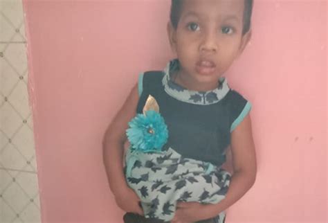 Abhilasha Foundation Donation Aafiya Shaikh