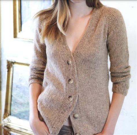 Classic Cardigan Knitting Pattern Women Worsted Medium Yarn Knit