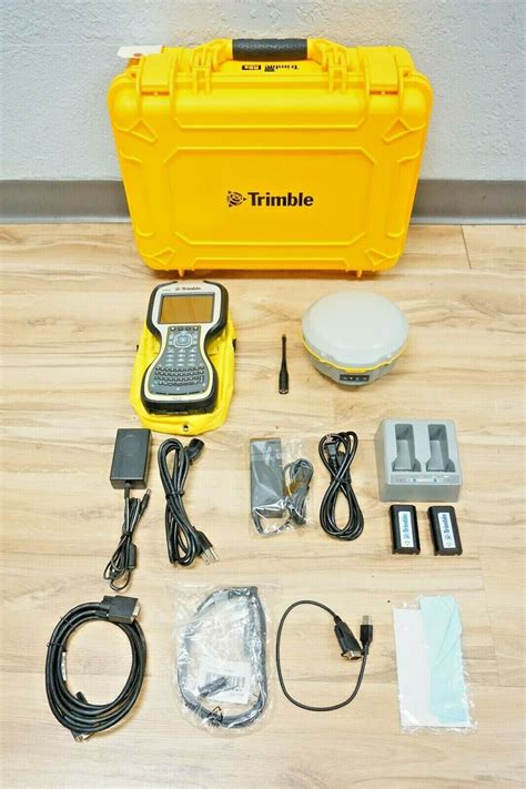 Trimble R8S L1 L2 L2c GPS Glonass Galileo Compass TSC3 ACCESS Roads Rover Set DH Technology