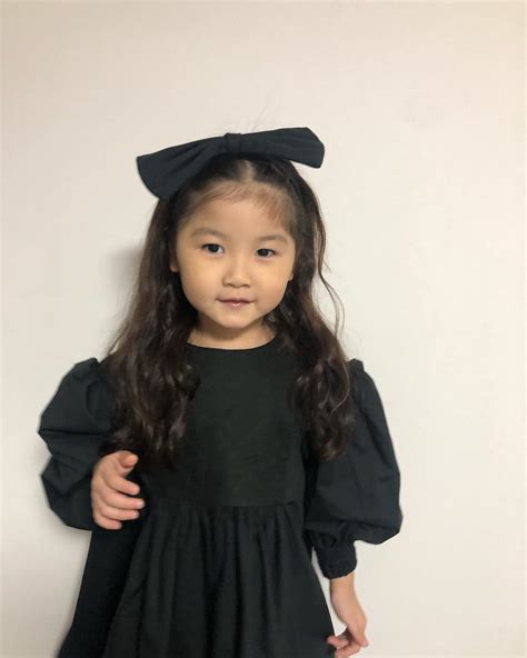 Ma Pépée Folk Made 입으면 더 이쁜 드레스에요 104 5센치 아기는 스몰 입었어요 Facebook