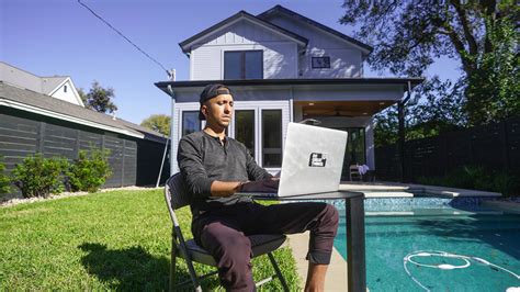 How Ari Meisel Works 20mins A Day And Cured Himself Of Crohns