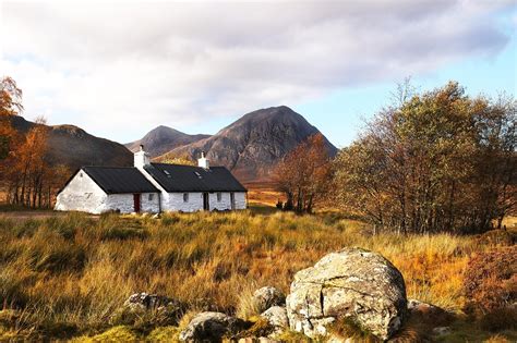 100000 Free Cottage Autumn Night And Cottage Images Pixabay