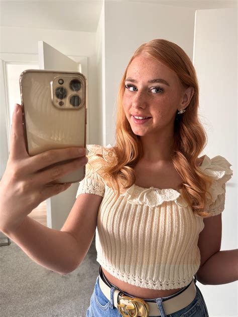 I Love Movie Dates R Redheadbeauties
