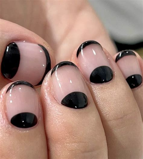 라라살롱•마곡네일•발산네일•네일아트 On Instagram ⠀⠀⠀⠀⠀⠀⠀⠀⠀⠀⠀⠀⠀⠀ Lalasalonnail 프렌치