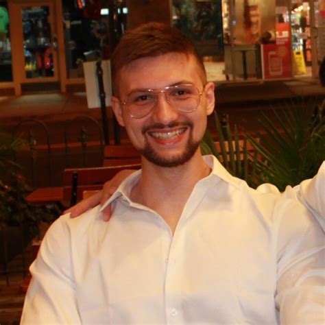 Walter Jarisch Associate Finance Midcap Financial Linkedin