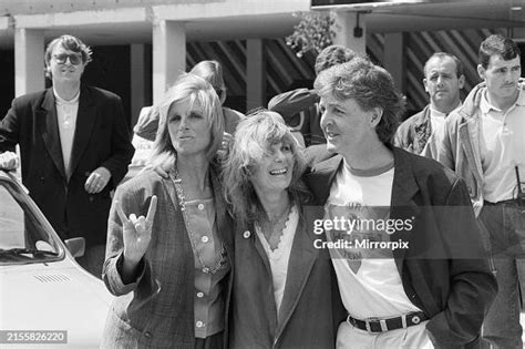 Former Beatle Paul Mccartney And His Wife Linda Visit Liverpool To