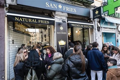 San Fries En Madrid Planta De Patatas Fritas Perfecta En España