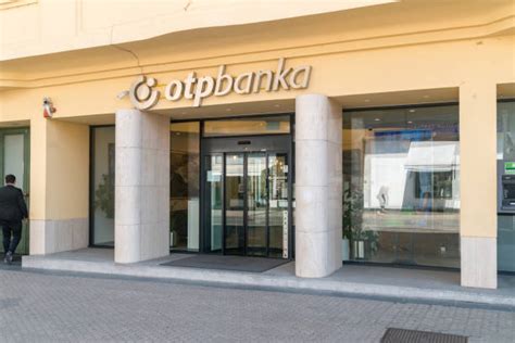 Более 70 работ на тему «otp Bank стоковые фото картинки и изображения Royalty Free Istock