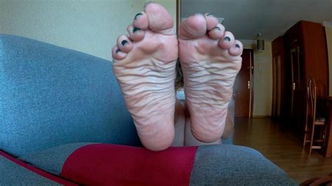 Suzies Pretty Soles And Sexy Feet Xxx Mobile Porno Videos And Movies