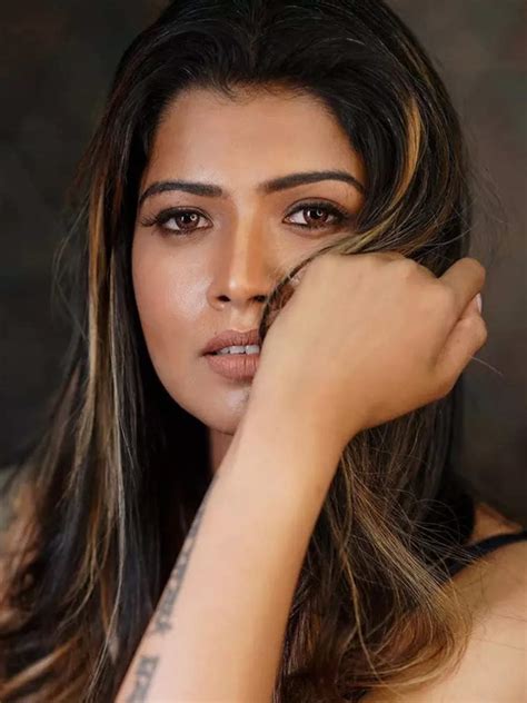Amritha Suresh Stuns In Her New Photoshoot Times Of India