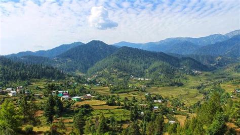 Visit To Hidden Glaciers To Help Promote Winter Tourism In Bhaderwah J