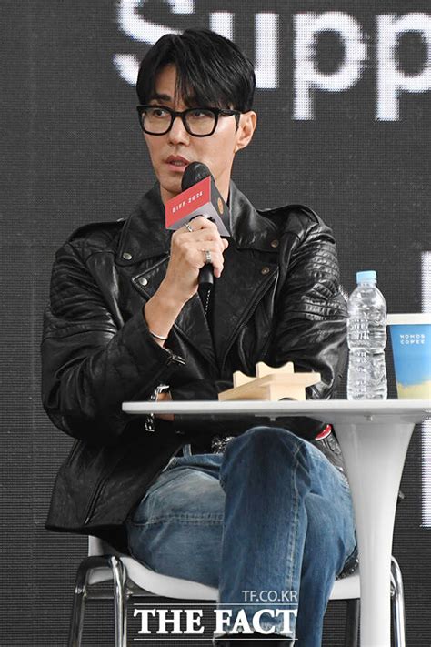 영화 팬들과 만나는 전 란 주연 배우들 [tf사진관] 포토 기사 더팩트