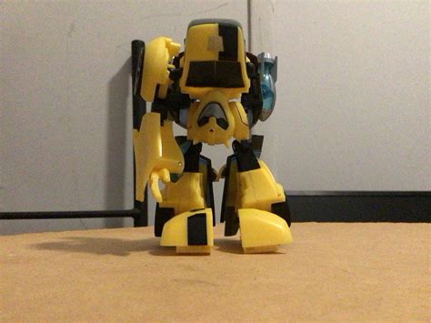 Spoder Bee Scrolller