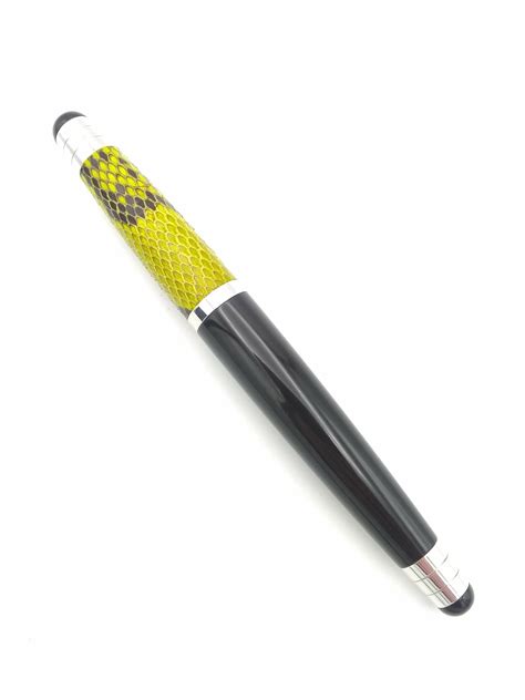 Signum Nova Python Yellow And Black 18k Medium Nib Pen Realm