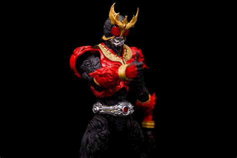 开箱评测丨sic 假面骑士古迦3 0 全能形态 机核 Gcores