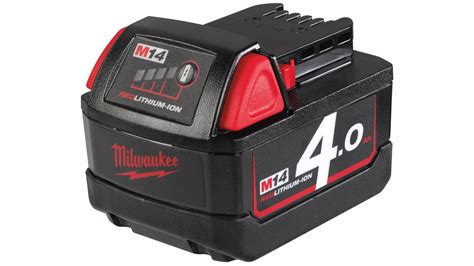 Купить Аккумулятор Milwaukee M14 B4 4 Ач по цене 21 680 руб от Milwaukee