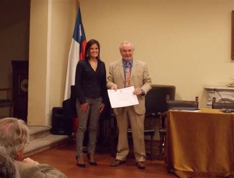 Graduada del Programa de Doctorado en Ciencias mención Ecología y Evolución recibió el Premio a