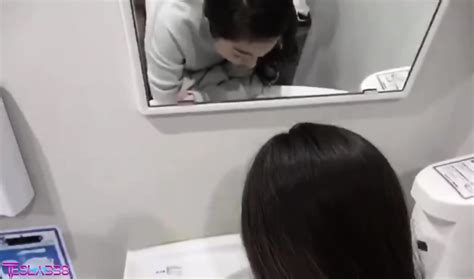 Ngajak Selingkuhan Seks Di Wc