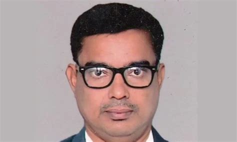 ബെർത്ത് പൊട്ടിവീണ് മലയാളി മരിച്ച സംഭവം ചങ്ങല ശരിയായ രീതിയിലിടാത്തതാണെന്ന് റെയിൽവെ Malayalam Press