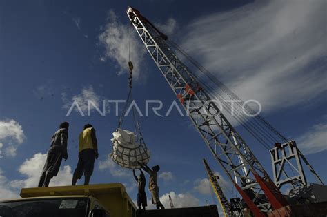 PENGEMBANGAN PELABUHAN TIMIKA ANTARA Foto
