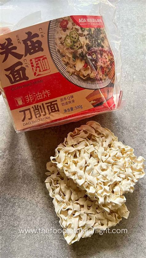 Soy Butter Garlic Noodles Vegan The Foodie Takes Flight