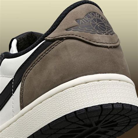 Air Jordan 1 Low Mocha Store List