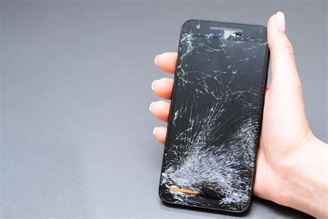 How To Fix Chipped Or Cracked Phone Screen DeviceMAG