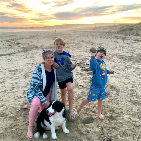 Miranda Lloyd Textured Abstract Artist Mirandalloydart • Instagram