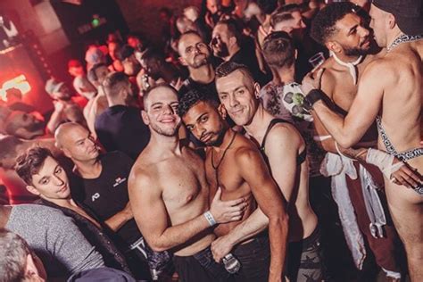 SexCircus QX Magazine