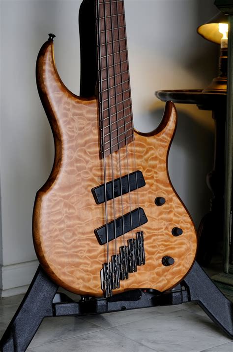 Dingwall Basses