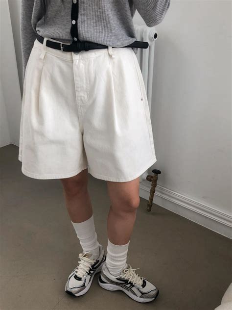 콜유마켓 [비침x] 가을 버뮤다팬츠 5부 화이트 와이드 데님 핀턱 A라인 빅사이즈 반바지 3col