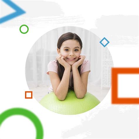 دانلود طرح لایه باز پس زمینه دختر بچه خندان زیبا