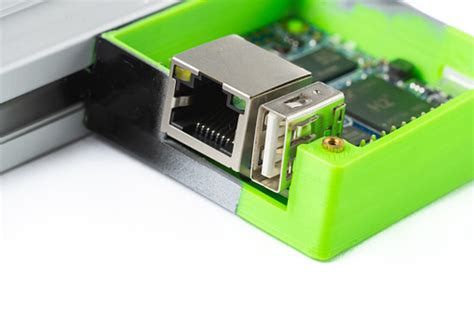 흰색 배경에 격리 된 3d 프린터에 인쇄 된 상자에 오렌지 파이의 클로즈업 0명에 대한 스톡 사진 및 기타 이미지 0명 3차원 인쇄 3차원 형태 Istock