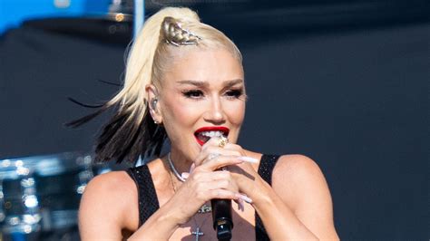 The Tragic Real Life Story Of Gwen Stefani