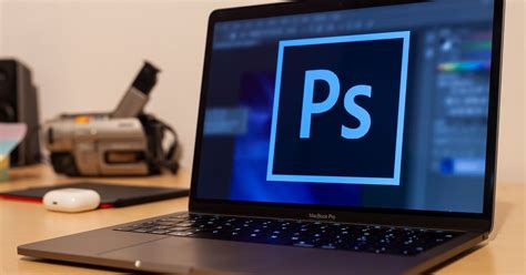 How Does The Color Range Selection Tool Function In Photoshop