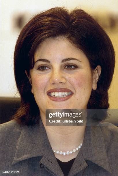 Monica Lewinsky 1999 Photos And Premium High Res Pictures Getty Images