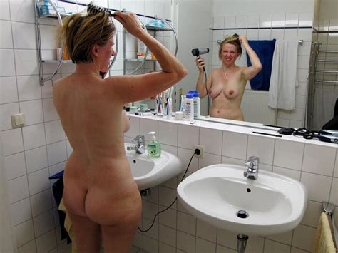 Album 040 Amateur Wives In The Mirror From The Web 10 Porn Pic