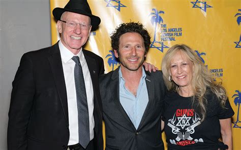 Beit Tshuvah Names Senior Rabbi Guns And Moses” Kicks Off Film Fest