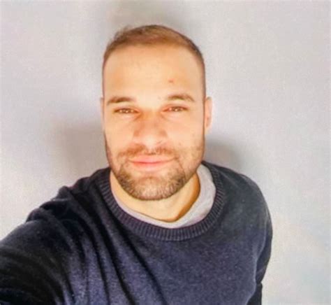 Runcorp Indústria De Portas Automáticas Industriais