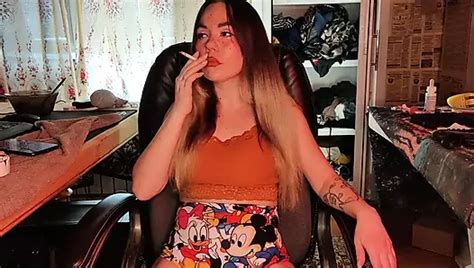 Free Smoking Cigarettes Porn Videos Xhamster