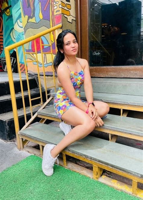 Lipsa Acharya Height Weight Age Boyfriend Facts Biography