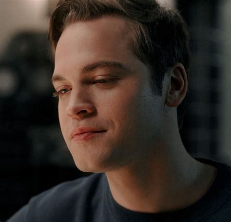 Tainara Araújo Adlı Kullanıcının Alexander Calvert Jack Kline
