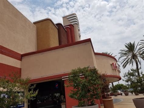 Movie Theater «regal Cinemas Garden Grove 16 Reviews And Photos 9741